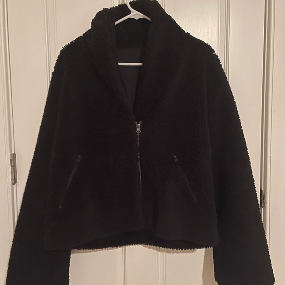 ALO Yoga | Jackets & Coats | Alo Teddy Coat | Poshmark